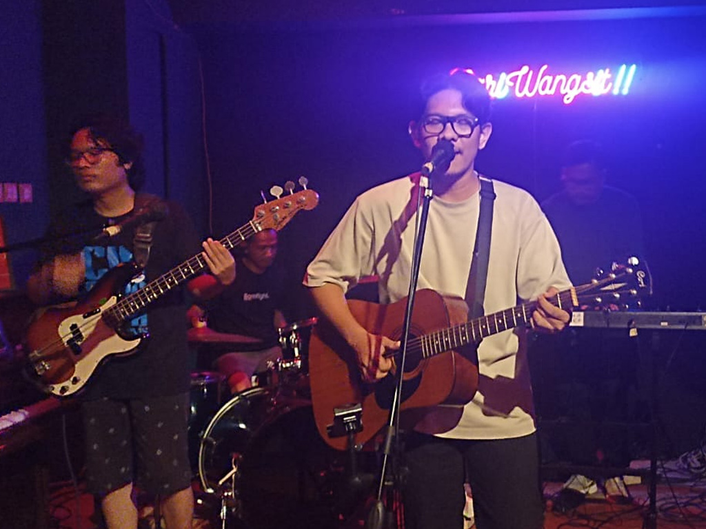 Gelar Tur Lintas Jawa, Panggung Boleh Gig Jadi Persinggahan Santo Nash ...